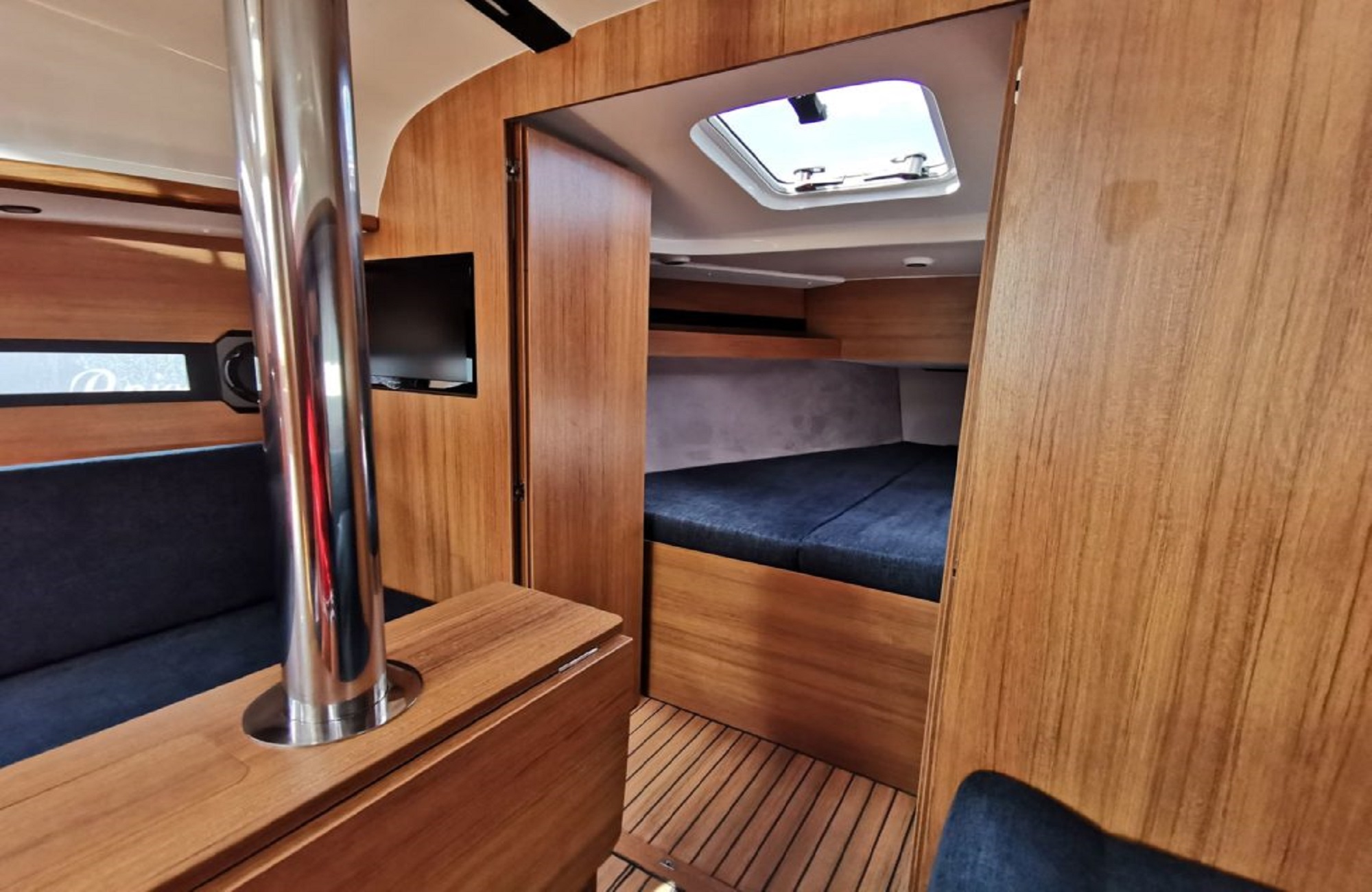 Bielak Czartery - Wynajem Jachtów, Houseboatów i Motorówek na Mazurach ...